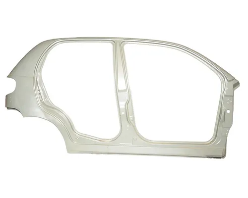 65816KK030 Toyota Боковина кузова правая