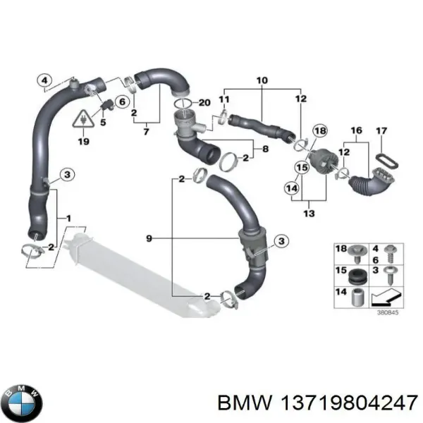 13719804247 BMW Шланг (патрубок) интеркуллера правый