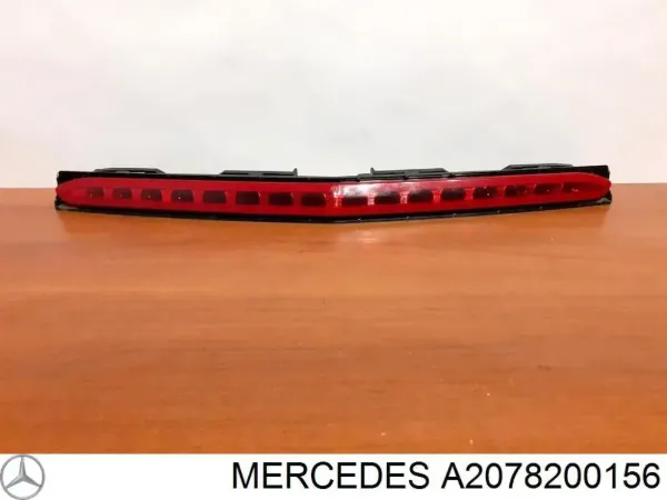 A2078200156 Mercedes | Стоп-сигнал задний дополнительный A 207 820 01 ...