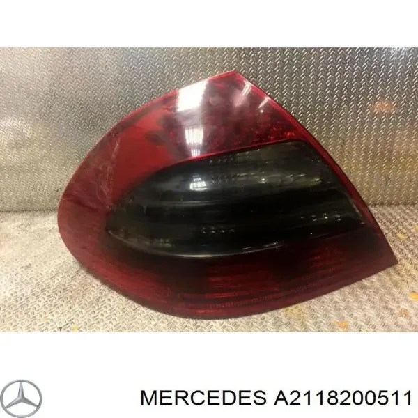 A2118200511 Mercedes | Плата заднего фонаря контактная A 211 820 05 11 ...