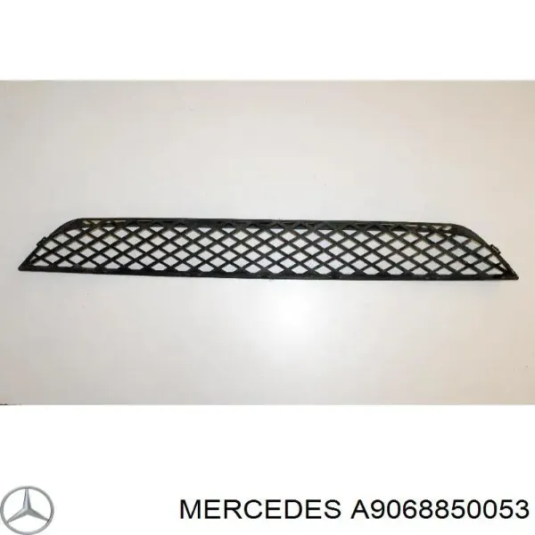 A9068850053 Mercedes | Решетка бампера переднего центральная A906 885 ...