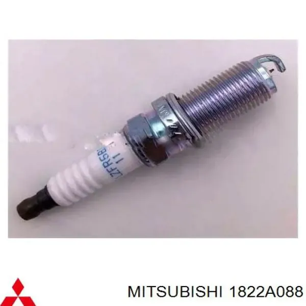1822A088 Mitsubishi Свеча зажигания