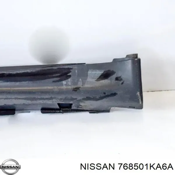 768501KA6A Nissan/Infiniti Накладка (молдинг) порога наружная правая