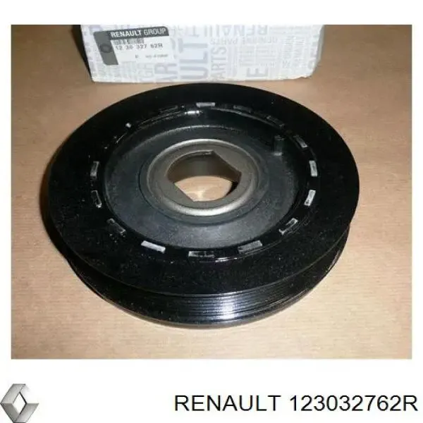 123032762R Renault (RVI) Шкив коленвала