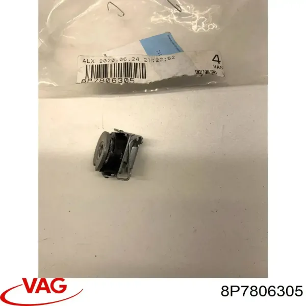 8P7806305 VAG Клипса крепления фары