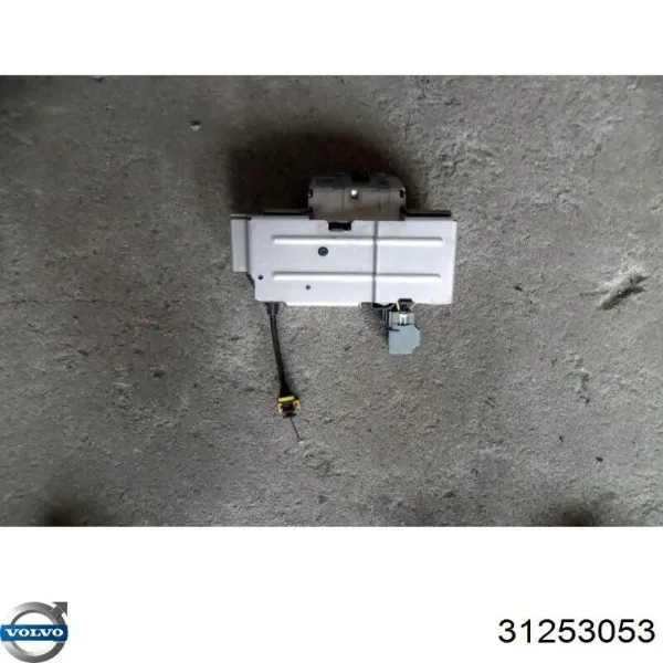 31253053 Volvo Замок крышки багажника (двери 3/5-й задней)