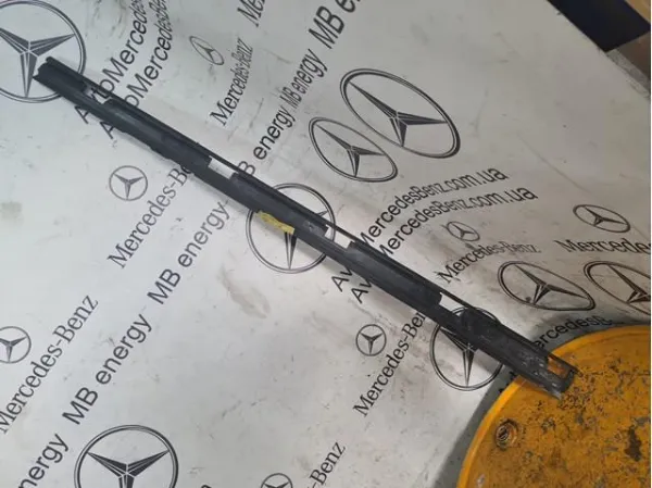 1676988101 Mercedes | купить на Avto.pro