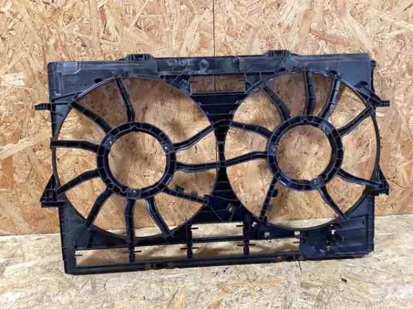 95B121003E Porsche Диффузор радиатора охлаждения, в сборе с мотором и ...