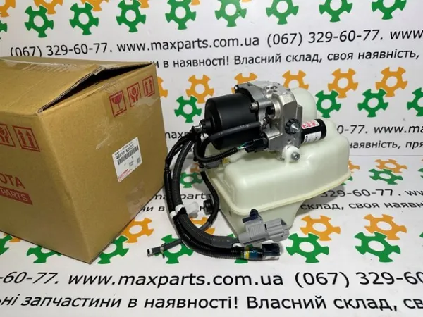 4891060030 Toyota Компрессор пневмоподкачки (амортизаторов)