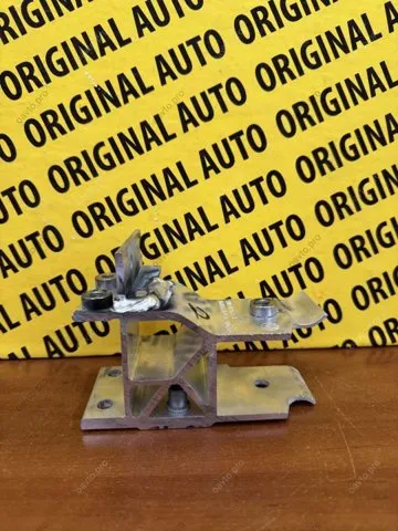 51117421635 BMW Кронштейн усилителя переднего бампера