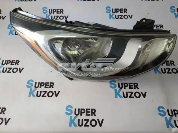 92102-1R010 Hyundai/Kia Фара правая