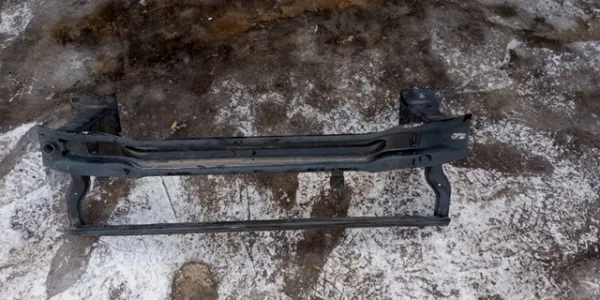 83A807109A VAG Усилитель бампера заднего