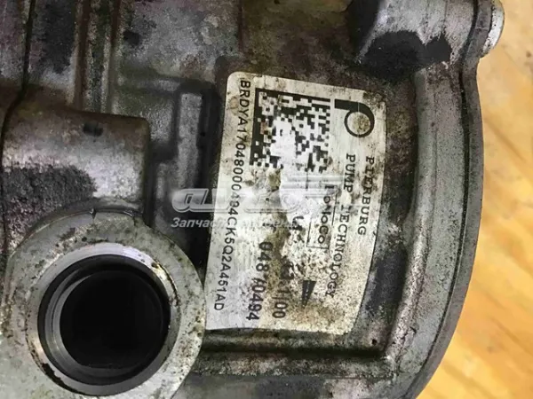 LR096061 Land Rover Насос вакуумный