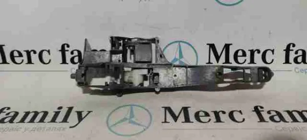910959 Peugeot/Citroen Держатель наружной ручки двери передней правой