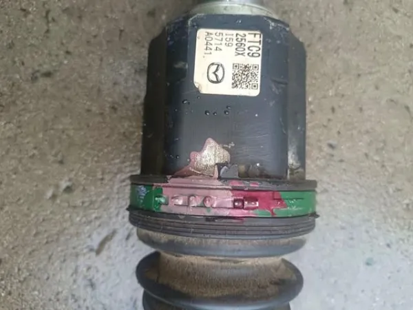 FTC92560X Mazda Полуось (привод) передняя левая