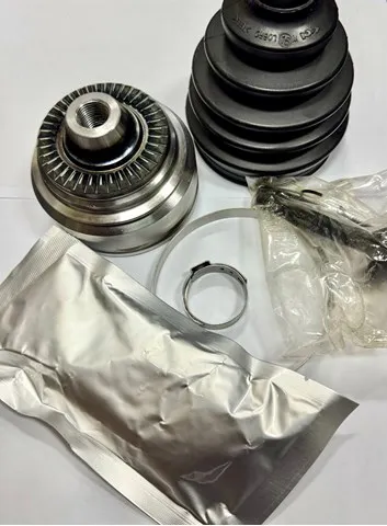 31608486203 BMW Полуось (привод) передняя правая