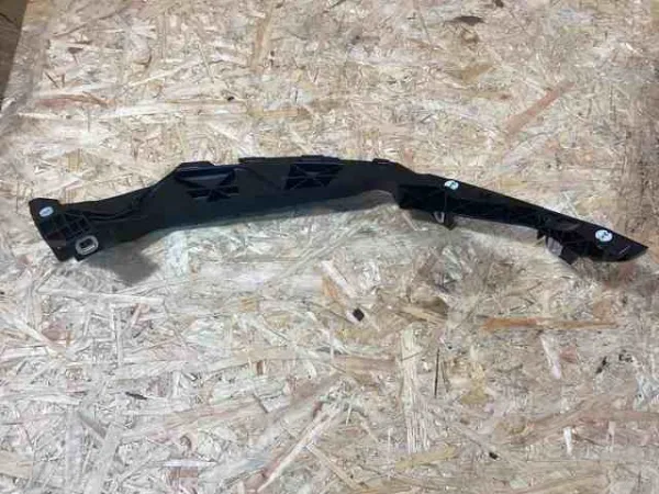 95B807890F Porsche Направляющая переднего бампера правая