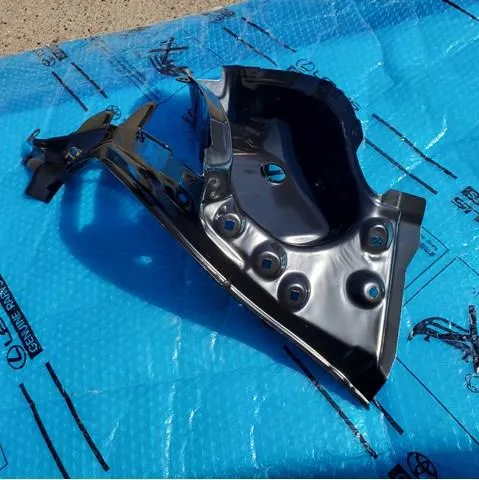 6160133390 Toyota Крыло заднее правое