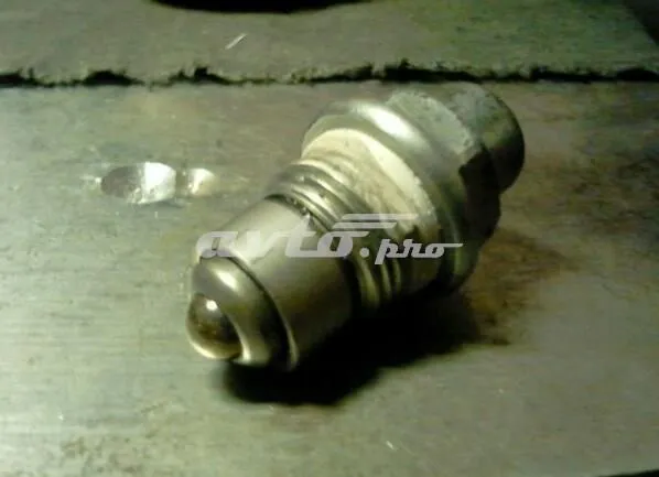1475356 Ford Фиксатор штока выбора передач КПП