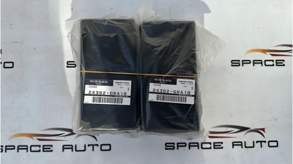 243826RA1B Nissan/Infiniti Крышка блока предохранителей