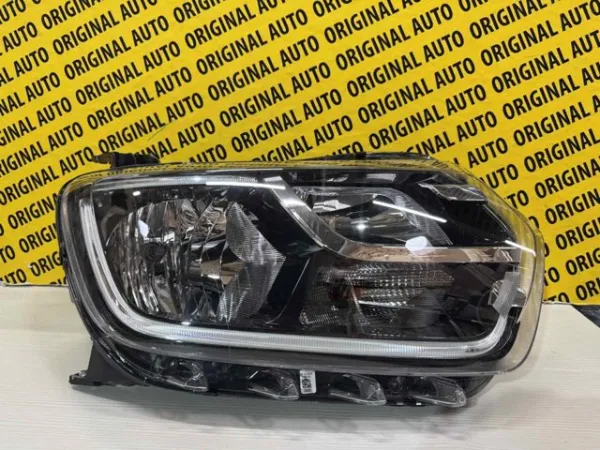 260103537R Renault (RVI) Фара правая
