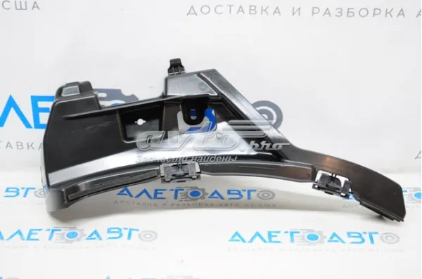 5282253030 Toyota Решетка бампера переднего внутренняя левая