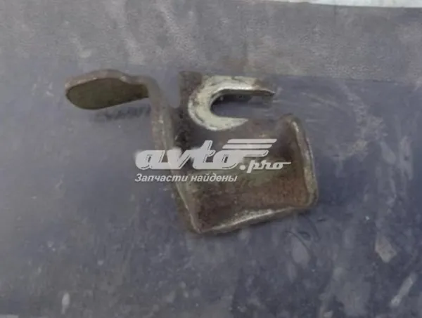 8200545903 Renault (RVI) Кронштейн крепления дроссельной заслонки